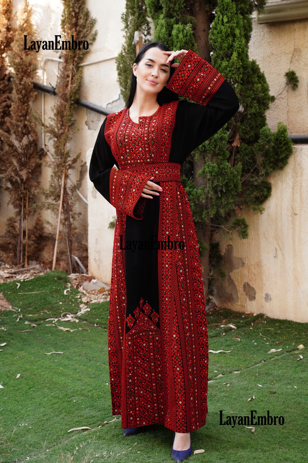 Palestinian Embroidered Thawb - Dress Available in Multicolors. مطرزات ...