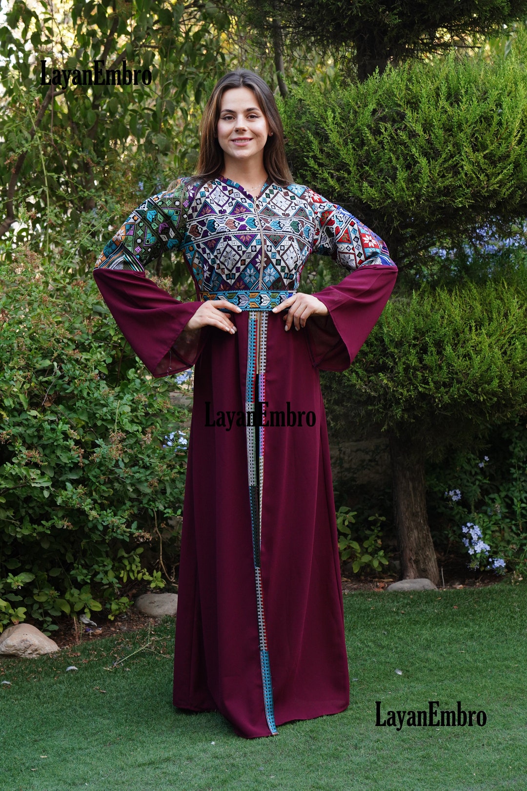 Palestinian Embroidered Thawb Dress. مطرزات شرقية عربية ثوب فلسطيني ...