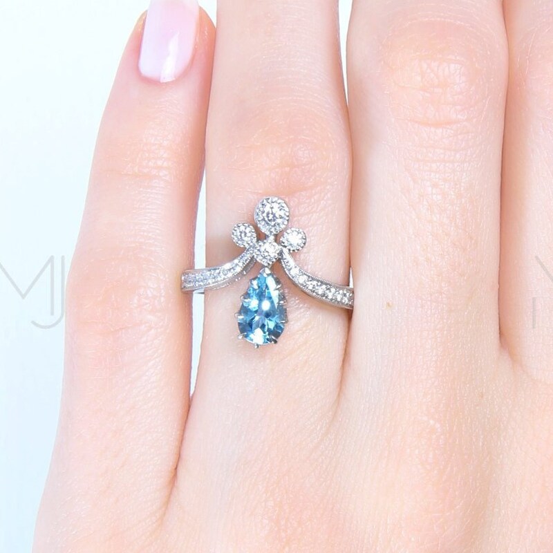 Tiara Ring - Etsy