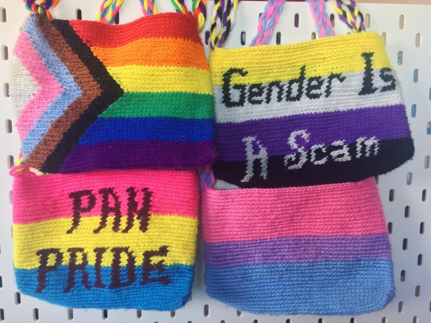 Custom Crochet LGBTQ Pride Flag Purses 23 FLAGS AVAILABLE | Etsy