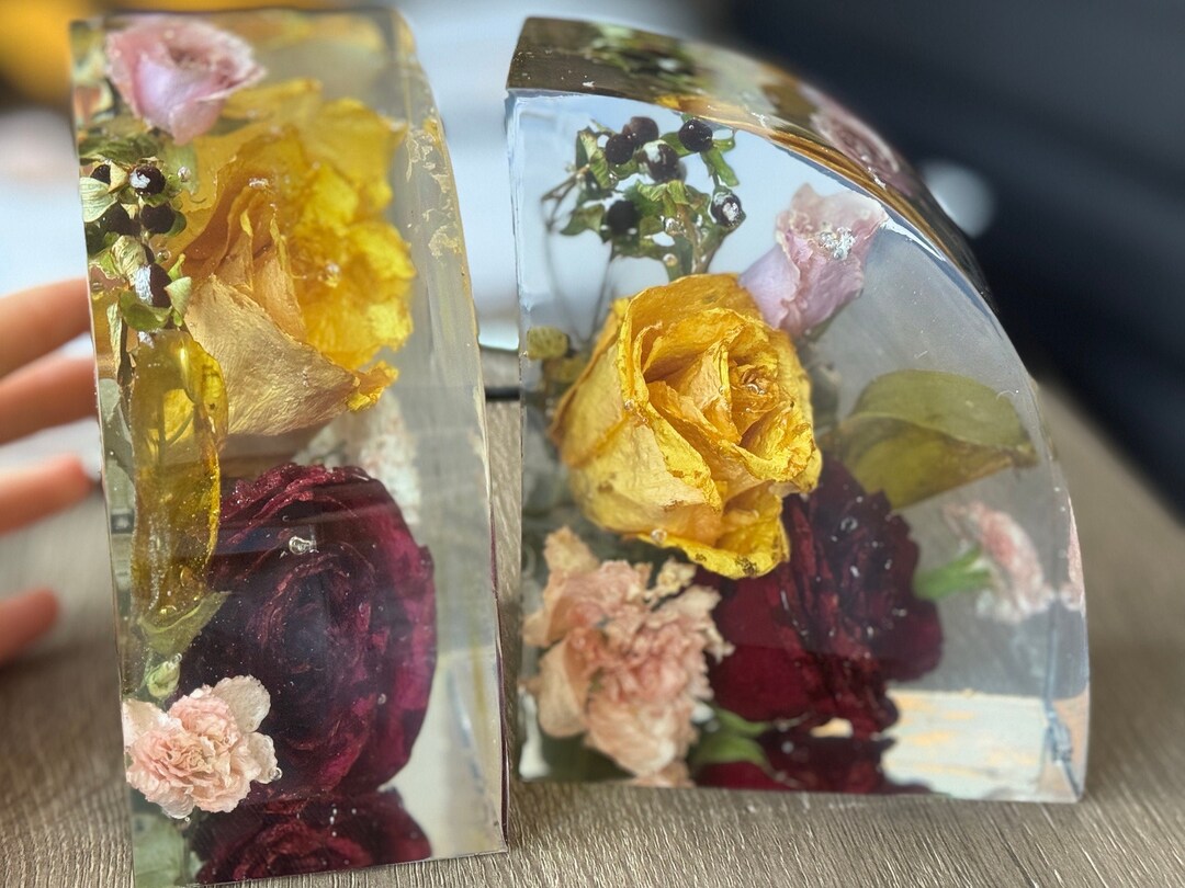 5"x4" Bouquet Preserved Flower Bookends Set, Wedding Bouquet, Resin ...