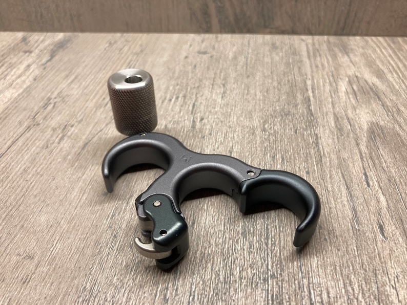 Ultraview Hinge 2 ALUMINUM Custom Thumb Button Made by Outdoor Assassin ...