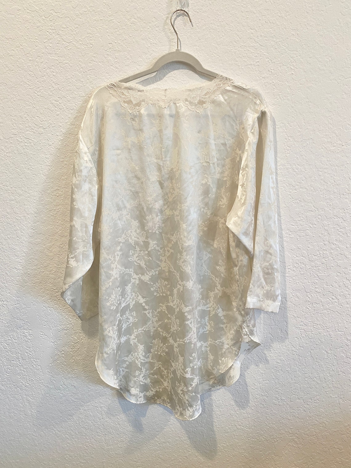 Vintage Pajama Shirt Dress In White Silk Material And Lace Vintage