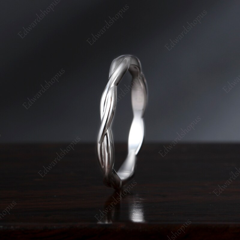 Twisted Wedding Band - Etsy