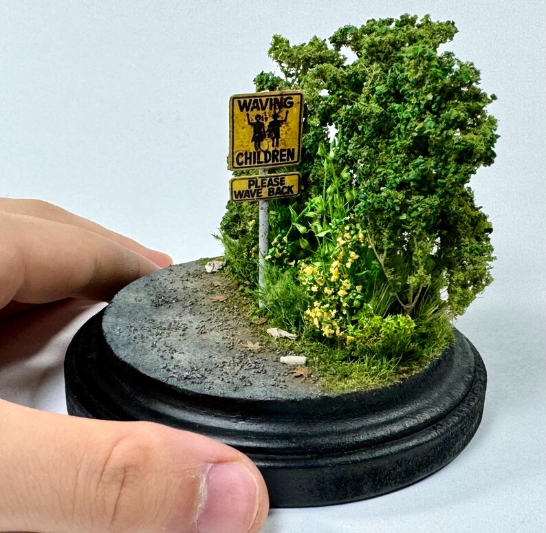 Waving Children Sign Diorama - Etsy