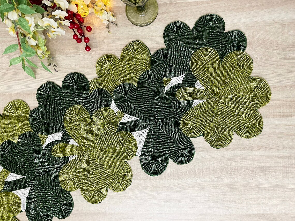 Handmade Table Runner Clover Leaf / Shamrock Hand Beaded | Etsy