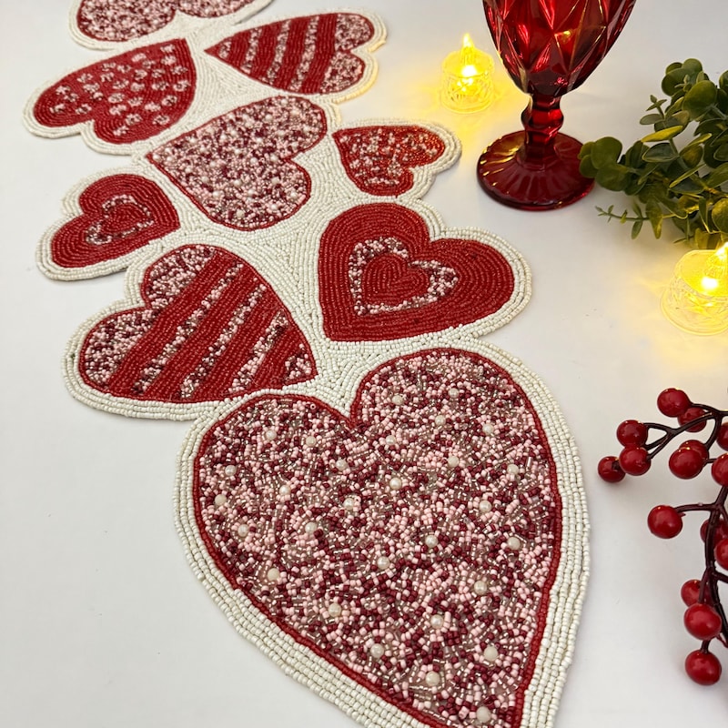 Heart Table Runner - Etsy