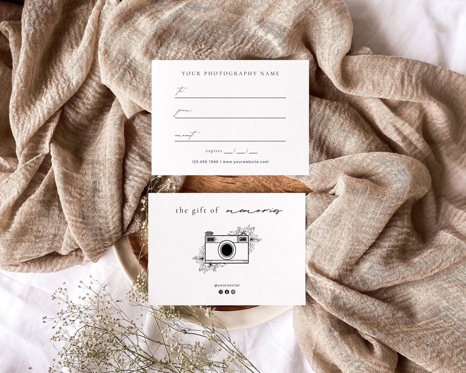 Modern Photography Gift Certificate Template, Minimalist Photographer ...