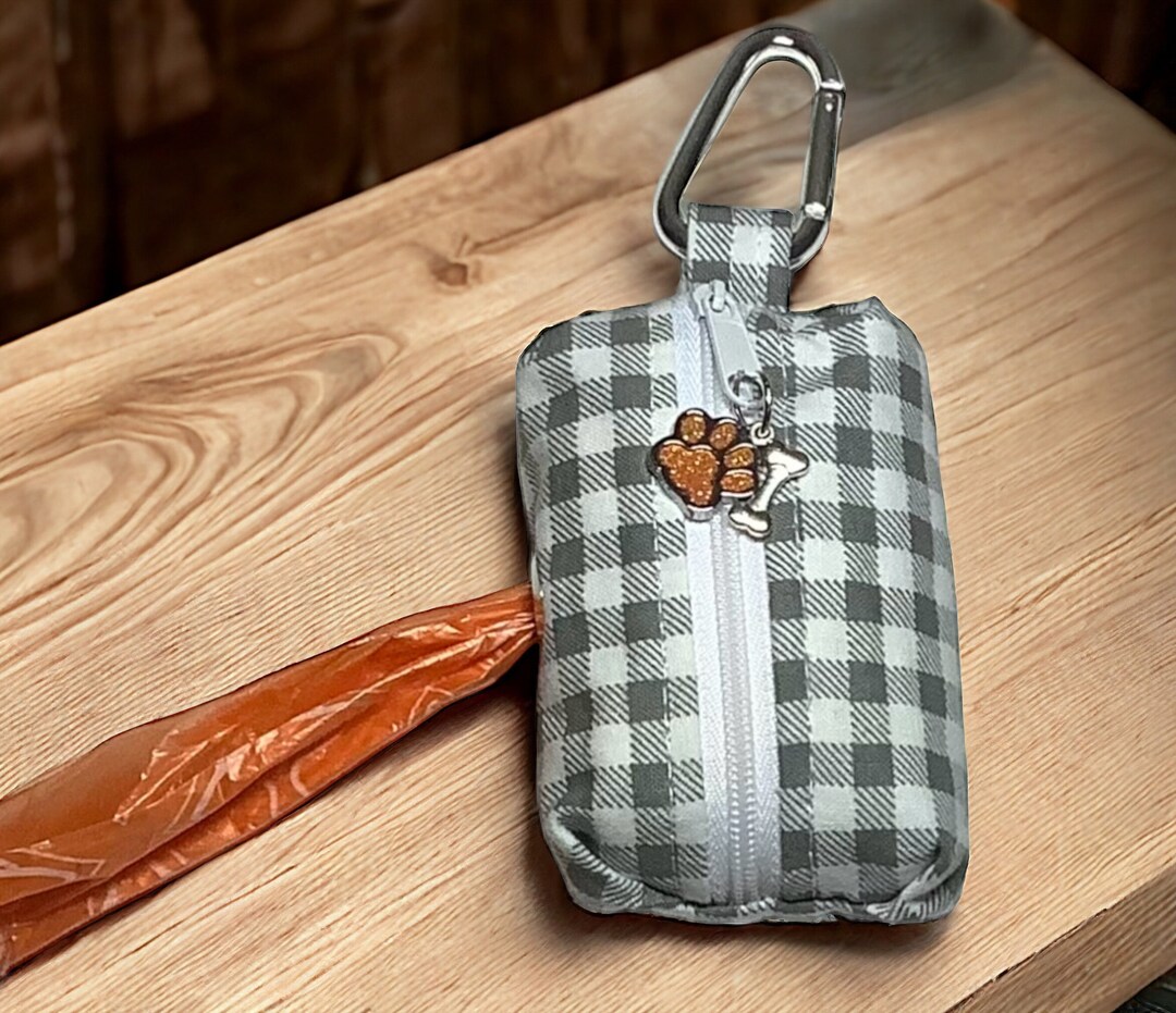 Dog Poop Bag Carrier Silicone Rubber Dog Poop Bag Holder Gray Gingham ...