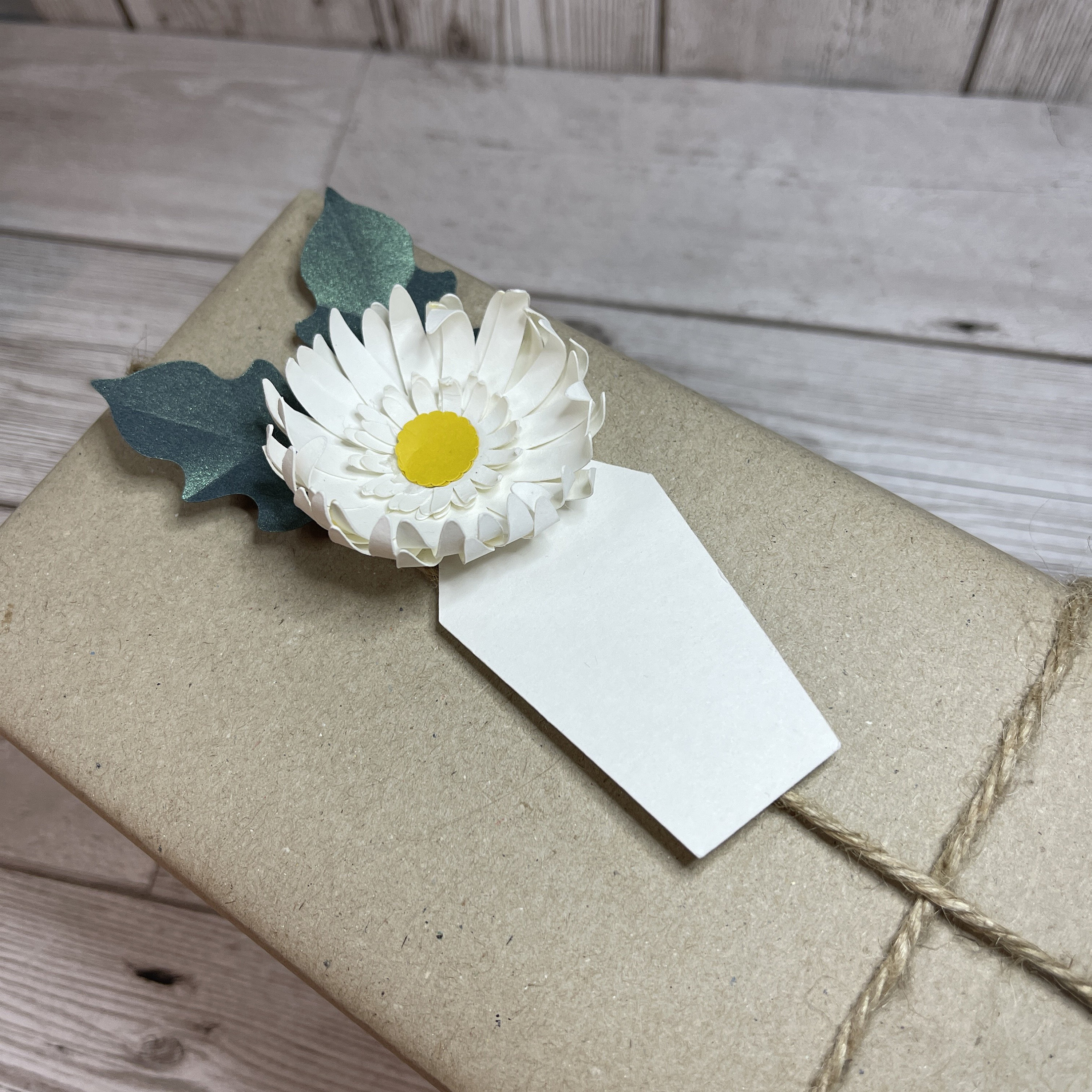 Paper Flower Gift Tags Daisies Pack of 3 Made to Order Gift - Etsy UK