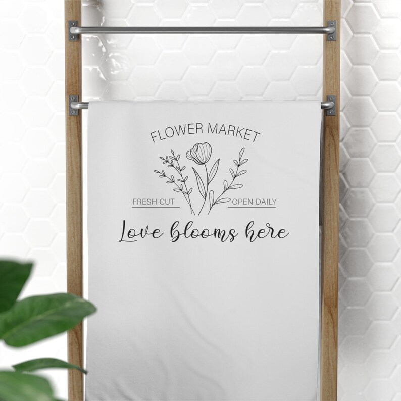 Fresh Flower Market Sign SVG, Spring Design, Farmhouse Style, Wall ...