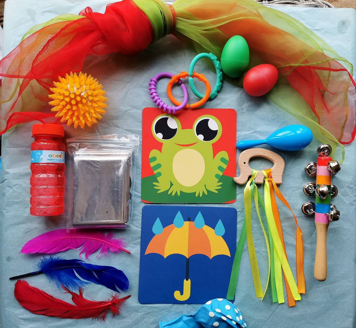 18 Piece Sensory Play Box Play and Learn Touch and Feel Sensory Box ...