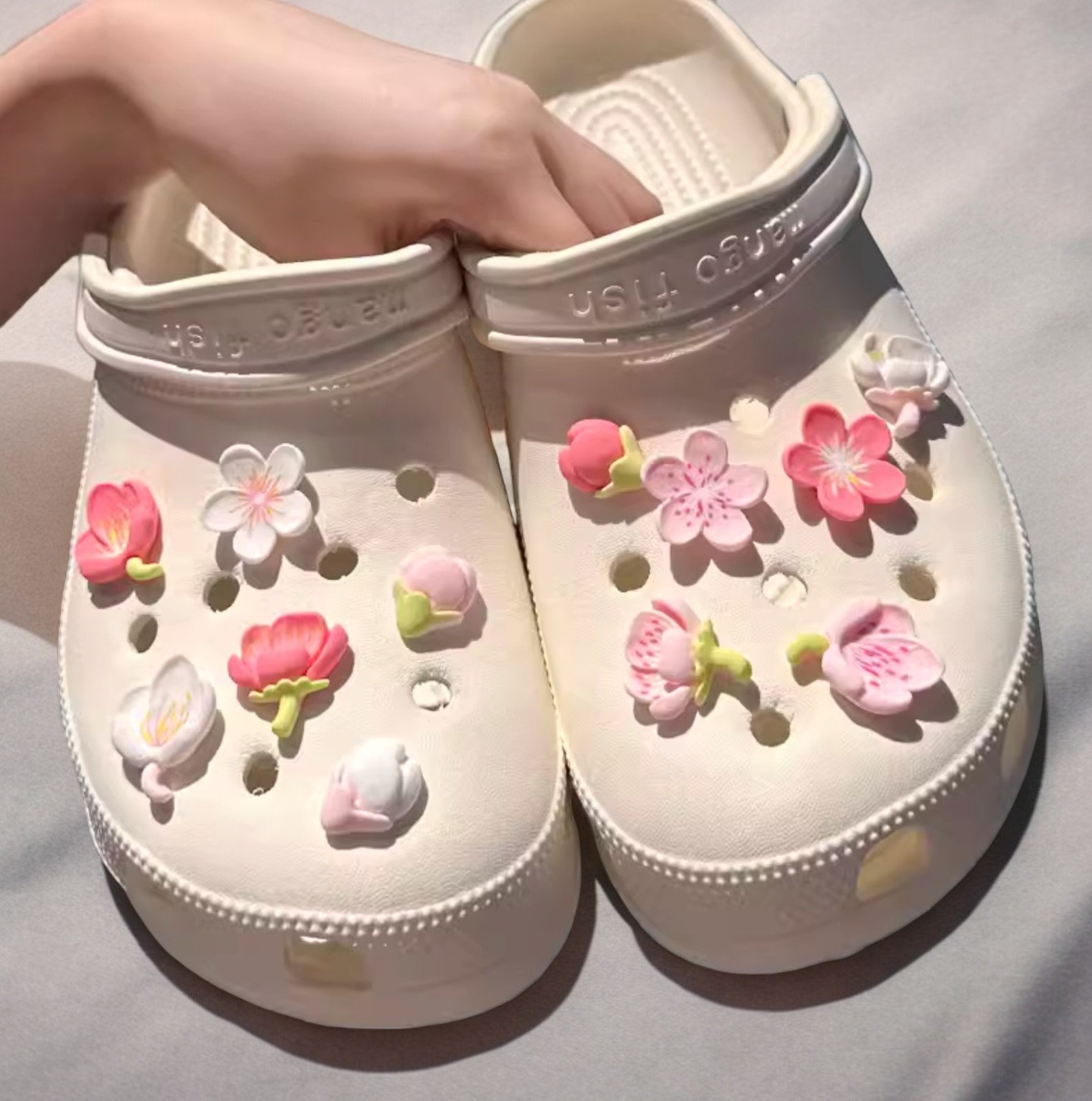 Wild Flower Jibbets Preppy Croc Gibbets Croc Charms for Girl Peach ...