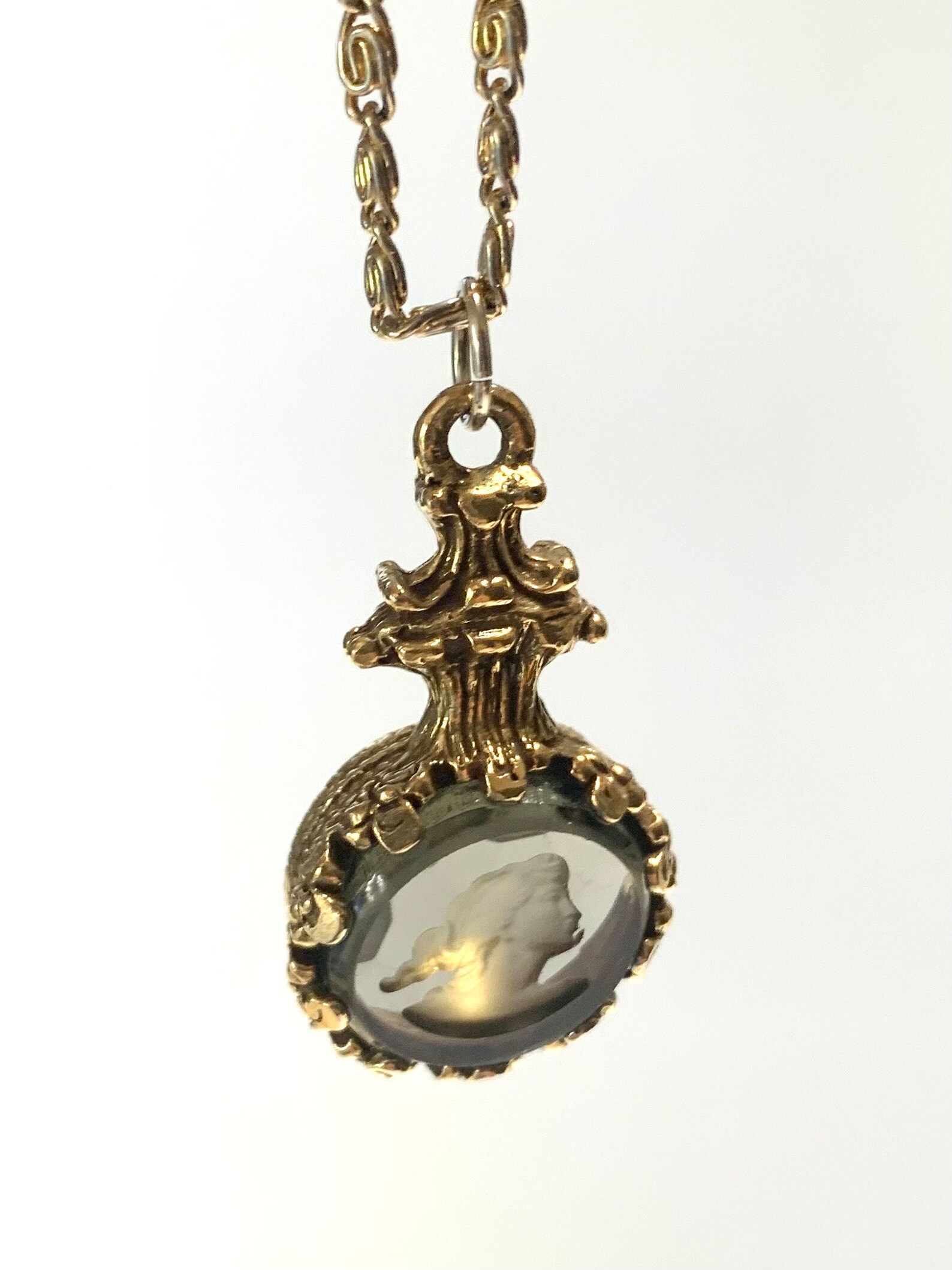 Goldette Necklace With Intaglio Cameo Glass Pendant - Etsy