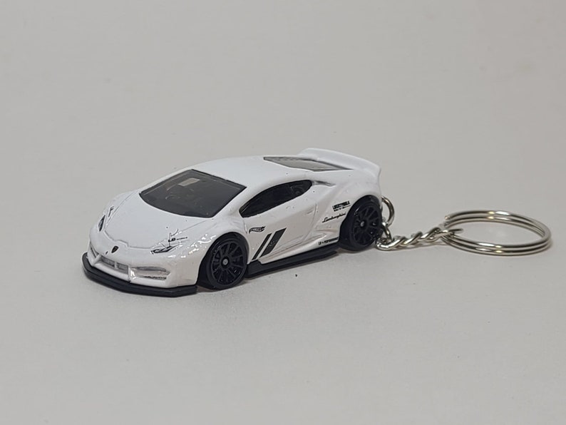 Custom Lamborghini Huracan Aventador Keychain Ornament - Etsy