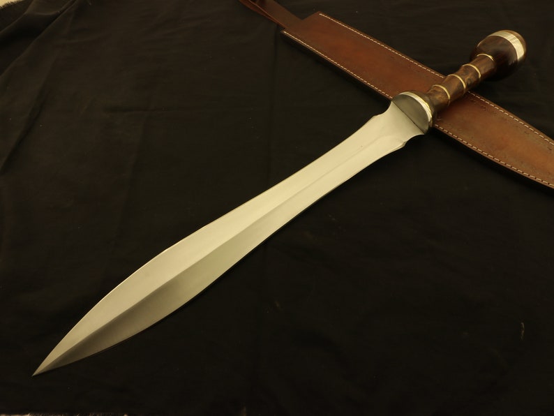 Roman Gladius Historical Custom Handmade D2 Steel Blade, Warrior Sword ...