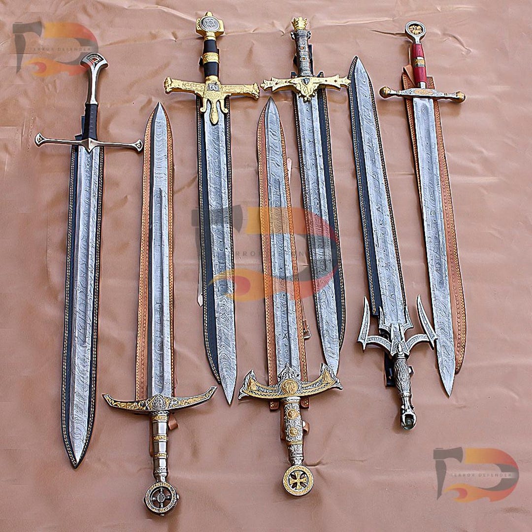 Handmade Damascus Steel Sword: Medieval King David Replica, Leather ...