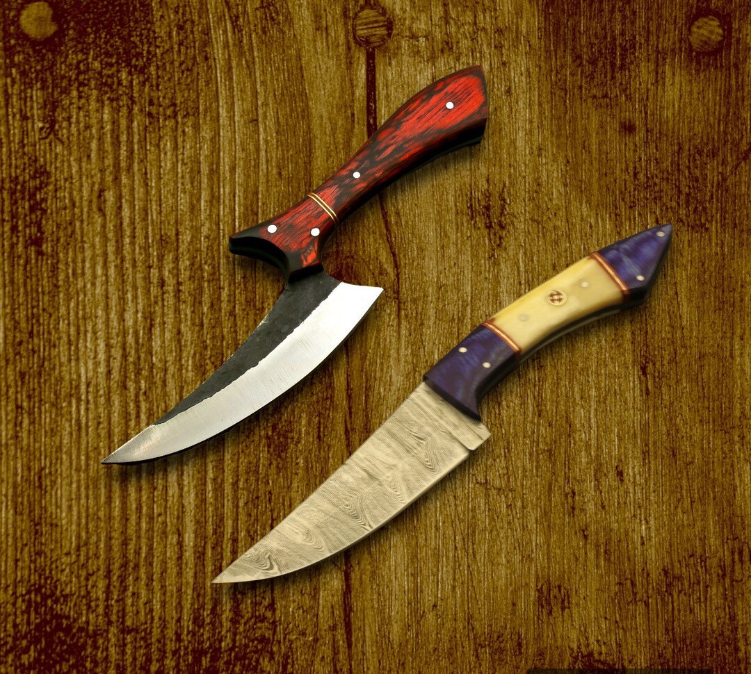 Superb Looking Handle of This Unique Knives ,made of Beautiful Damascus ...