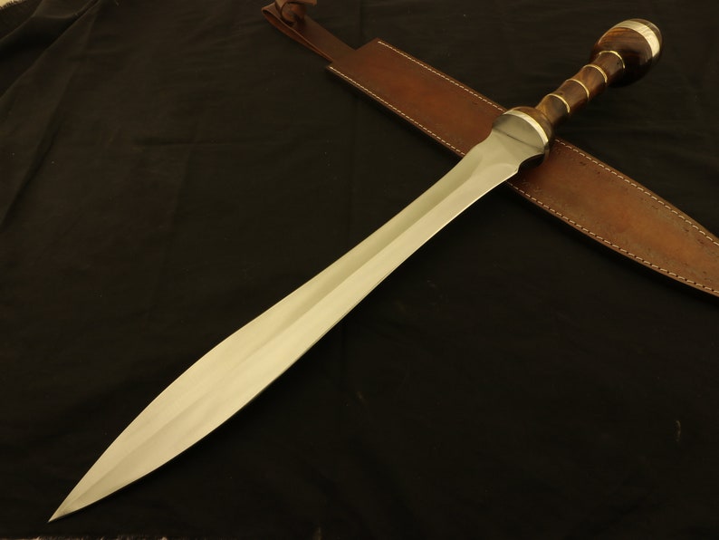 Roman Gladius Historical Custom Handmade D2 Steel Blade, Warrior Sword ...