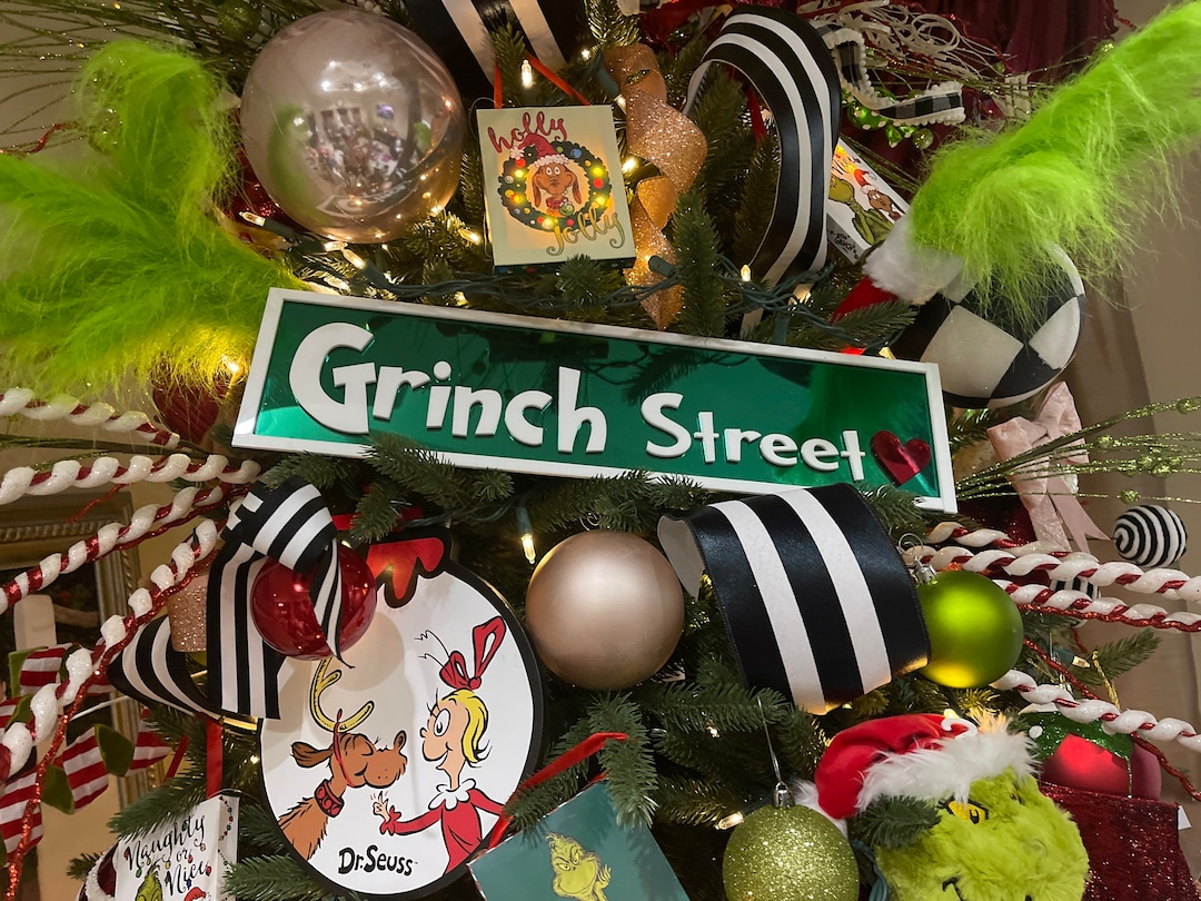 Grinch St Sign/whoville Sign/grinchxmas/ Sign/ Christmas/ - Etsy
