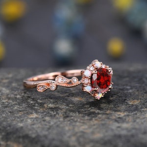 Round 5.00mm Natural Garnet Gemstone Ring, Denty Ring,floral Flower ...