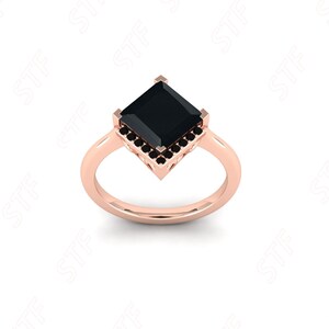 Princess Cut Black Onyx Gemstone Engagement Solitaire Ring Unique Art ...