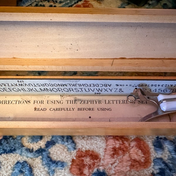 Vintage Lettering - Etsy