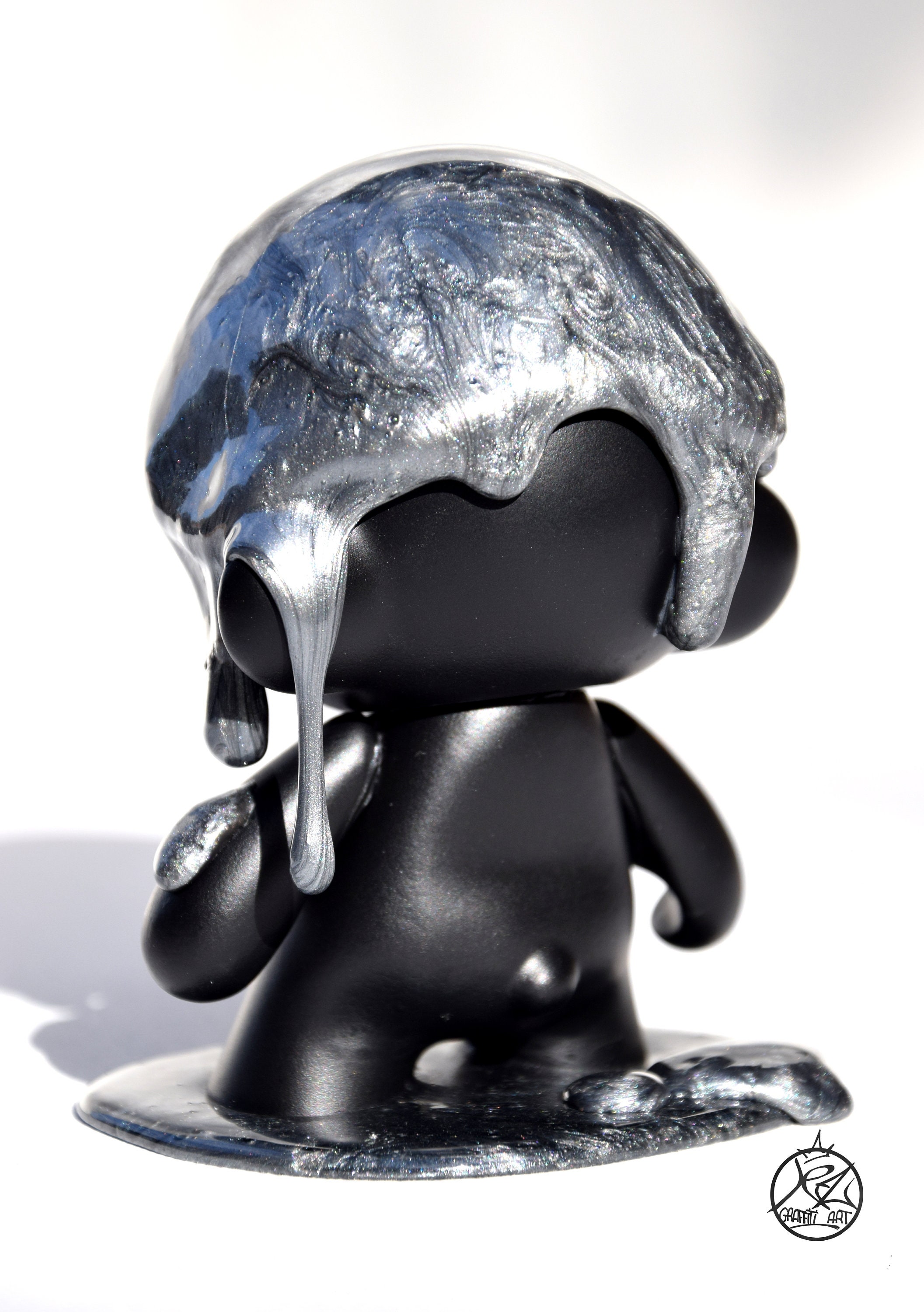 Munny Kidrobot Custom, Graffiti, Silver, Artoys. - Etsy
