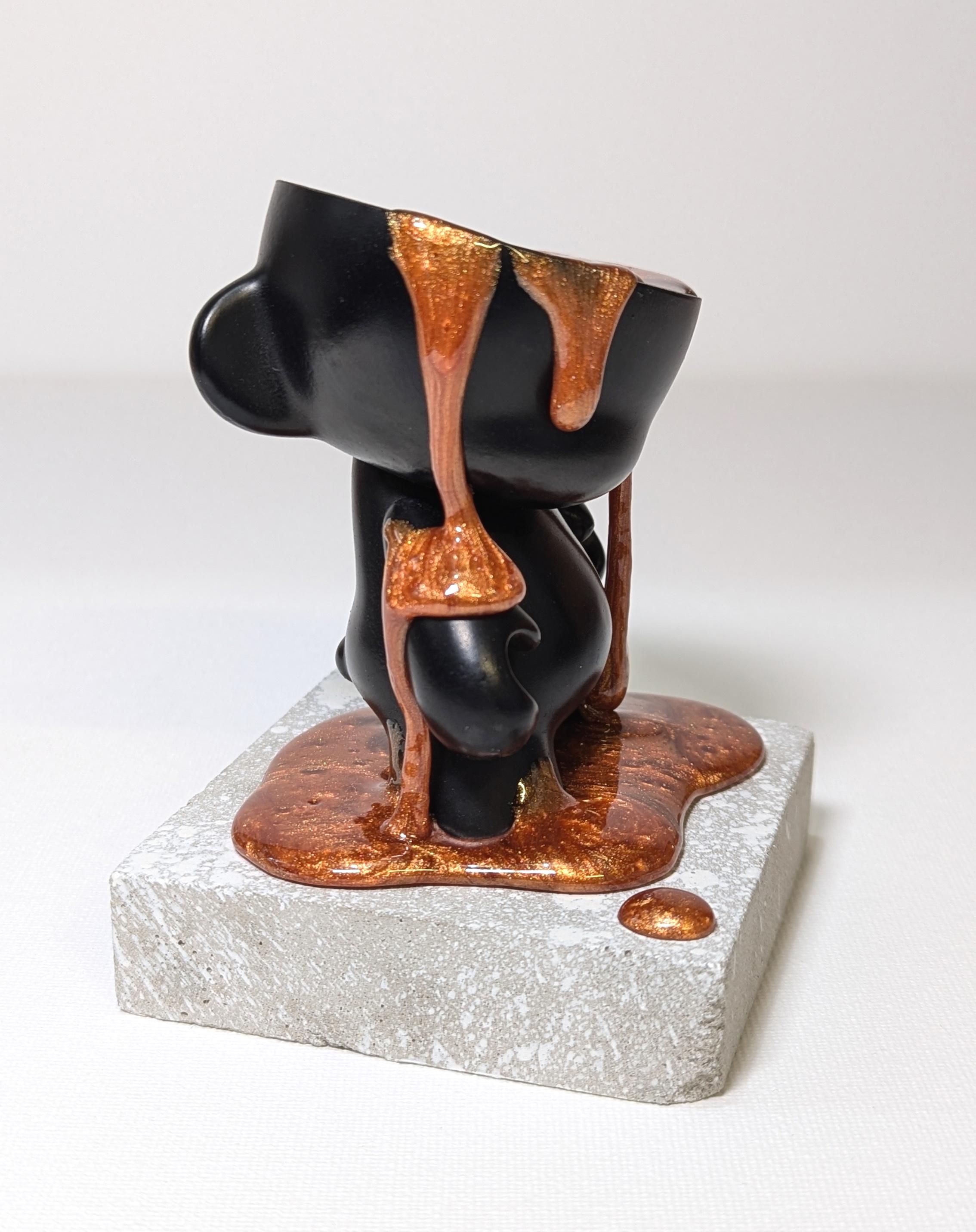 Munny Kidrobot Custom, Graffiti, Bronze, Artoys. - Etsy