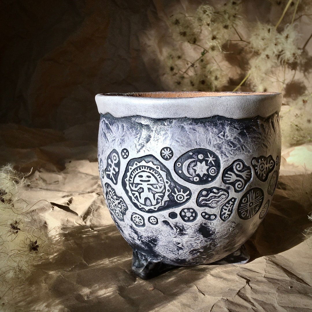 Ceramic Pots With Archaic Patterns - Etsy