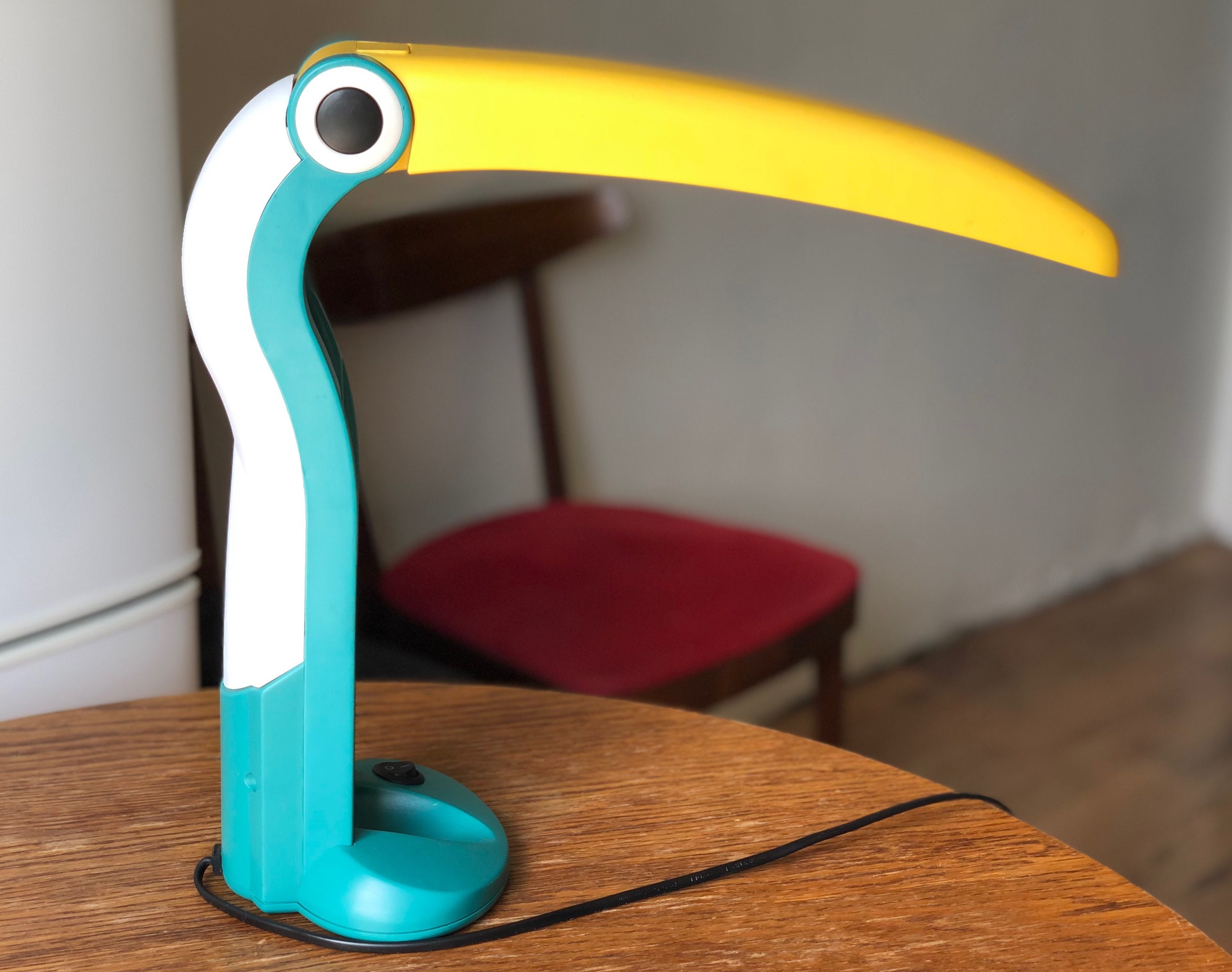 Vintage Toucan Table Lamp 1980s designed by Huang H. T. | Etsy