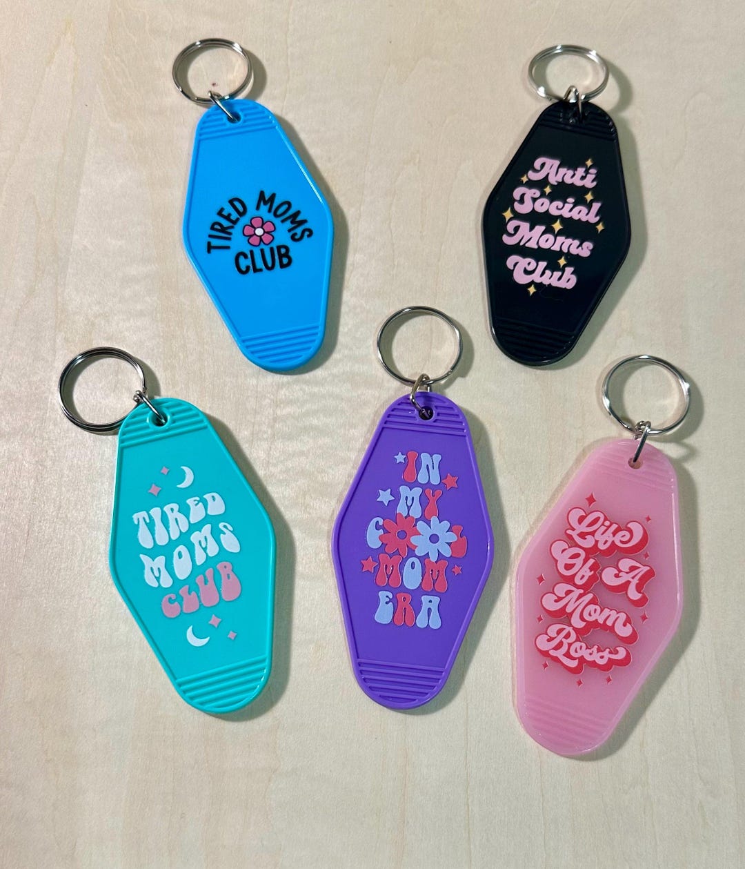 All About Mom Life Keychain Retro Hotel Room Tag Mom Gift Idea Cute Mom ...