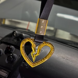 Broken Heart Tsurikawa | JDM Pull Handle Tow Hook Decoration for Drift ...
