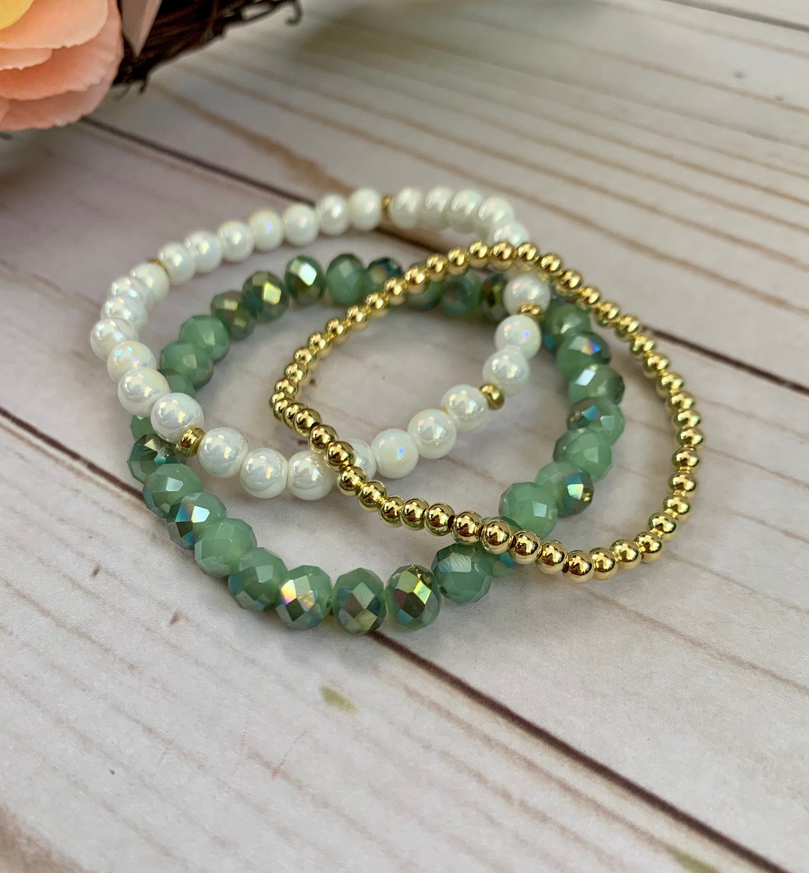 Conjunto de pulseras de color verde menta, mármol blanco y oro con cuentas - Etsy España