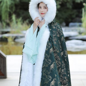 Hanfu Capes and Cloaks Hooded Cape Embroidered Overcoat Traditional ...