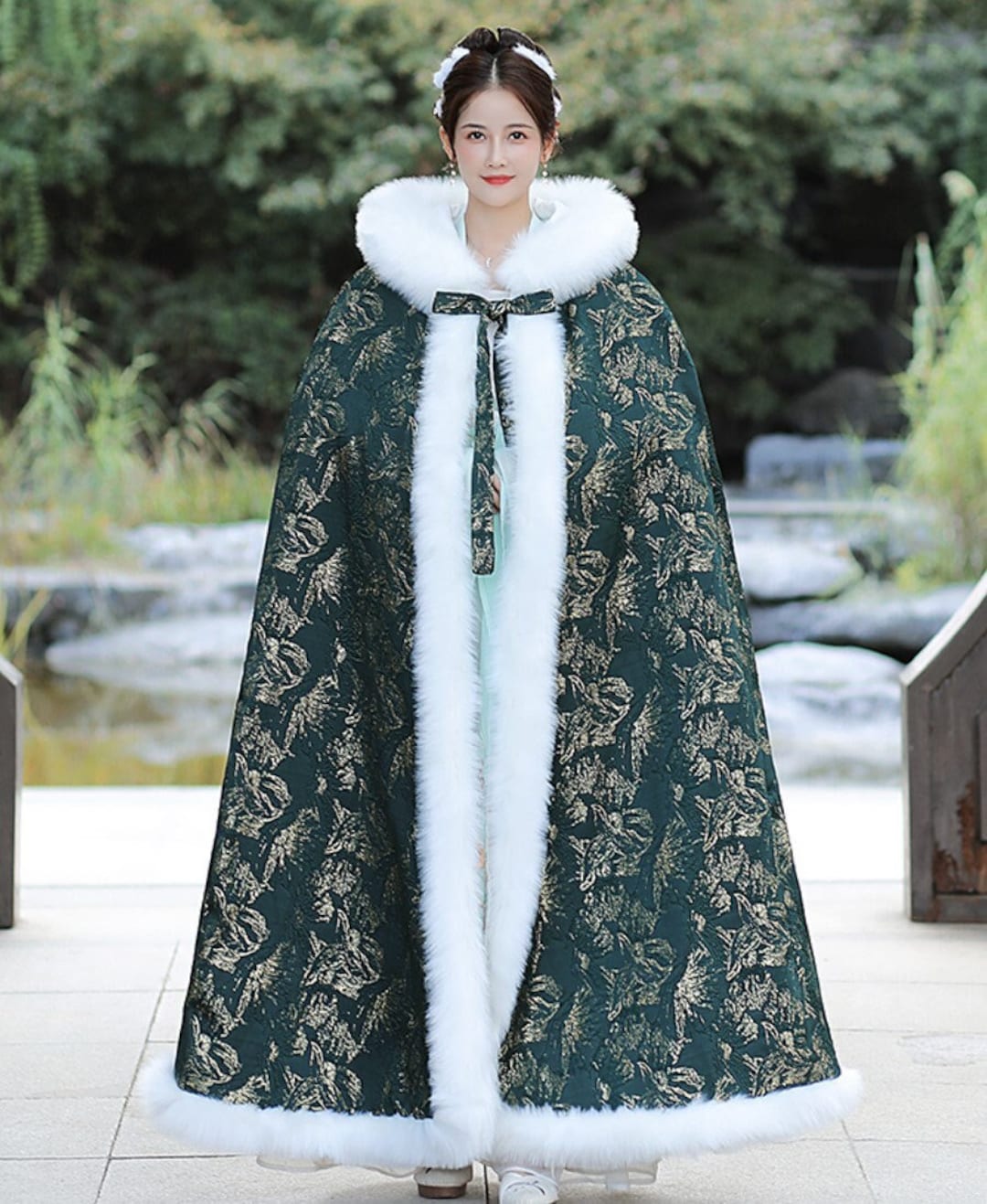 Hanfu Capes and Cloaks Hooded Cape Embroidered Overcoat Traditional ...