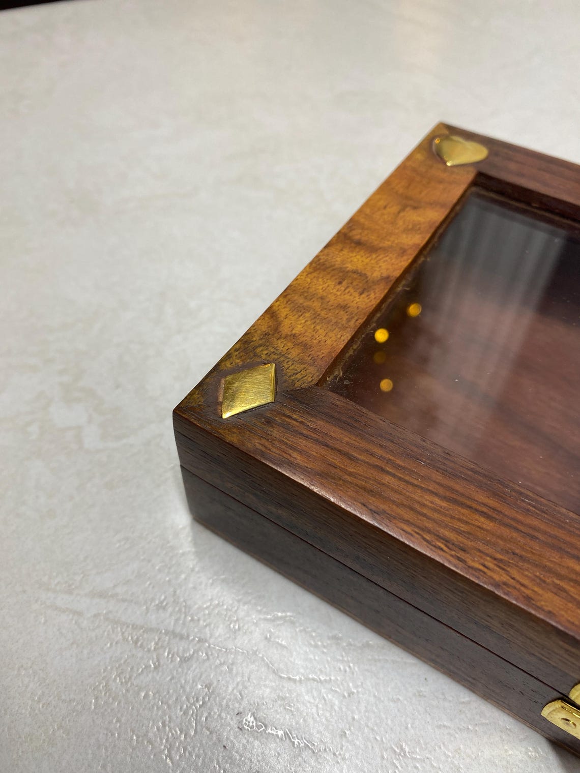 Wooden Handcrafted Storage Box Case Holder With 5 Dice , Sheesham Wood ...