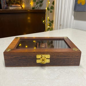 Wooden Handcrafted Storage Box Case Holder With 5 Dice , Sheesham Wood ...