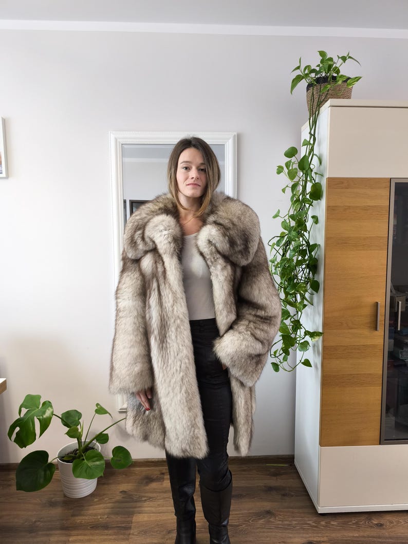 Unique, Beautiful, Elegant and Warm Real Blue Fox Fur, Thick and Light ...