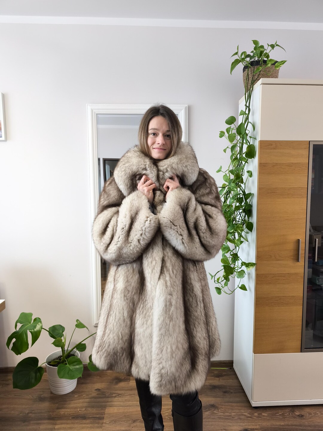 Unique, Beautiful, Elegant and Warm Real Blue Fox Fur, Thick and Light ...