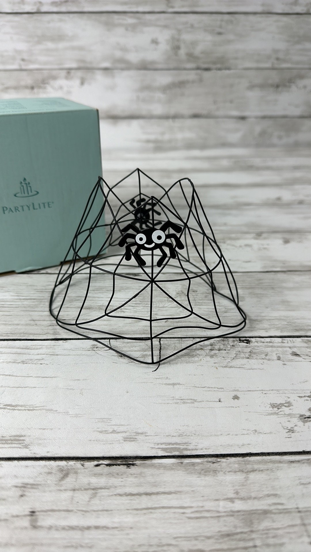 PARTYLITE SPIDER WEB Shade Decor P9458 Halloween Candle Accessory With ...