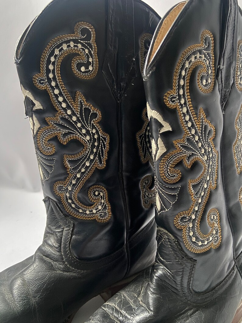Vintage Black Pointed Cowboy Boots - Etsy