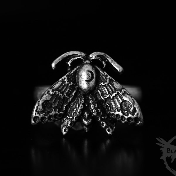 Moth Ring - Etsy