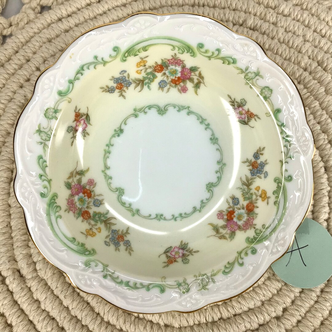Noritake Morimura Glamour Floral Pattern Gold Rim 5-5/8" Shallow Fruit ...