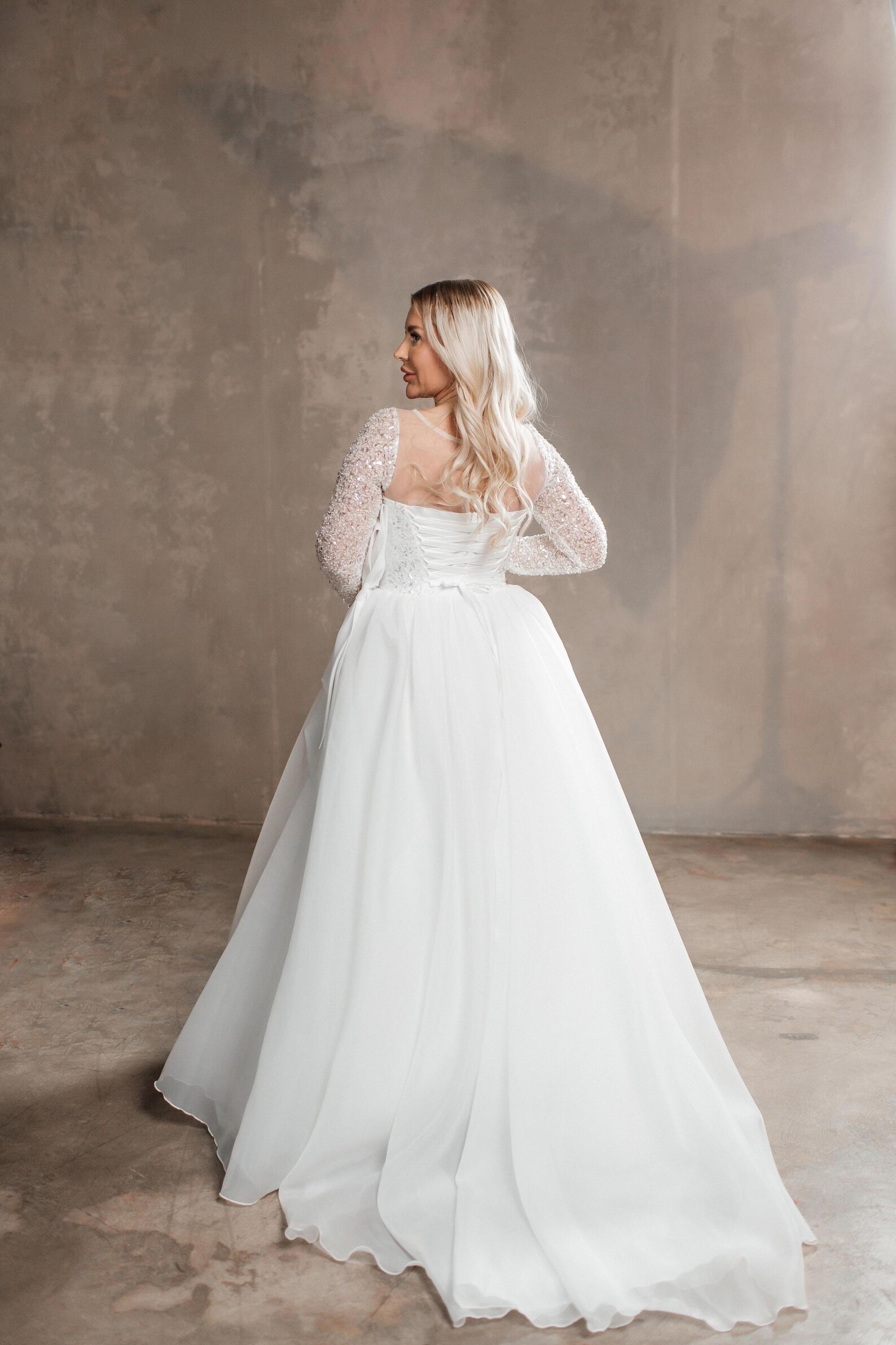 Fabulous Wedding Dress With Bow / Classic Organza Wedding Dress ...