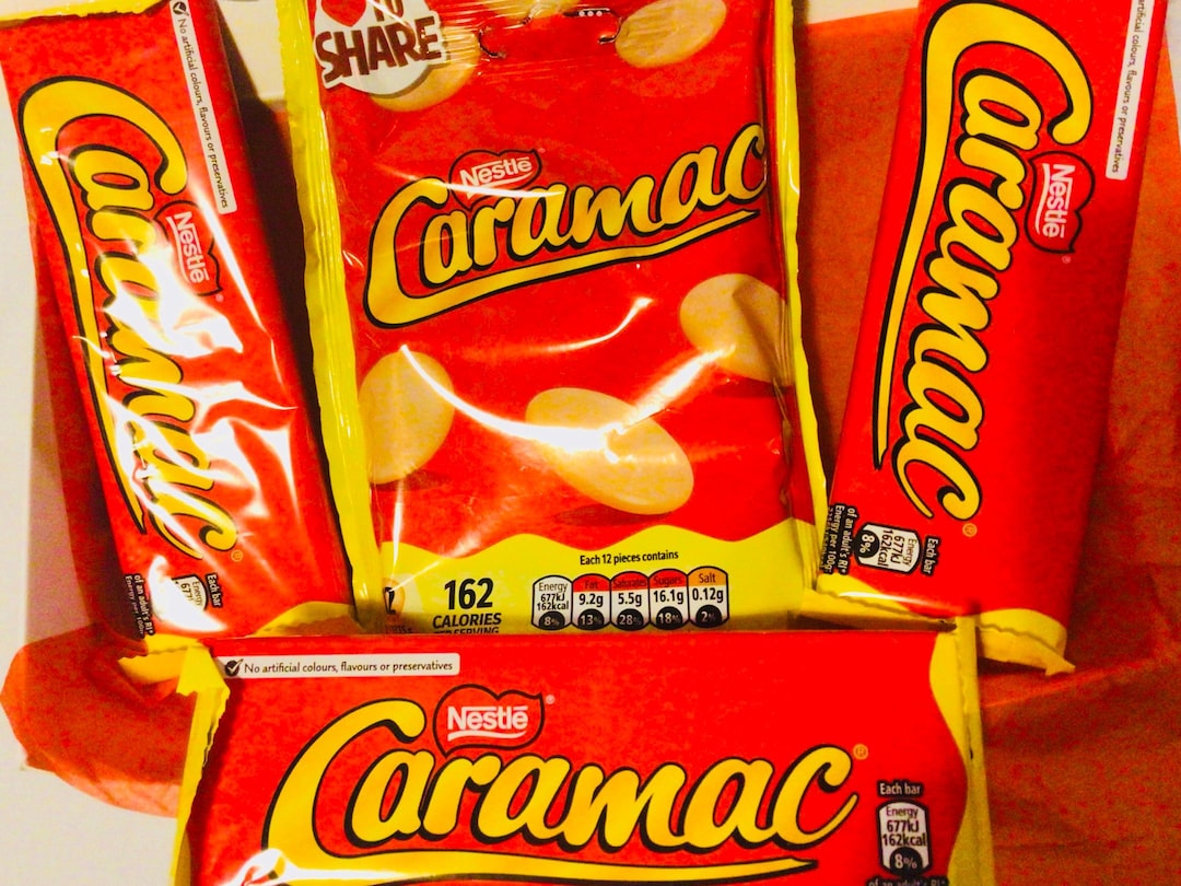 CARAMAC Nestle Caramac Chocolate Bars, Chocolate Buttons, Hand ...