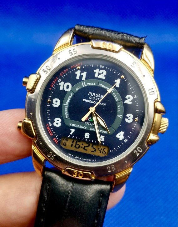 Vintage and Rare Pulsar Chronograph Two systems Analo… - Gem