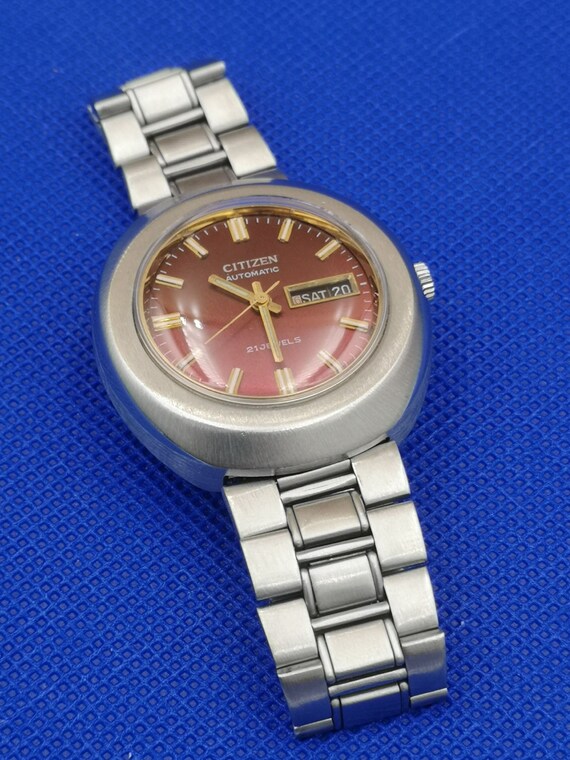 Vintage citizen Automatic red face watch. - Gem