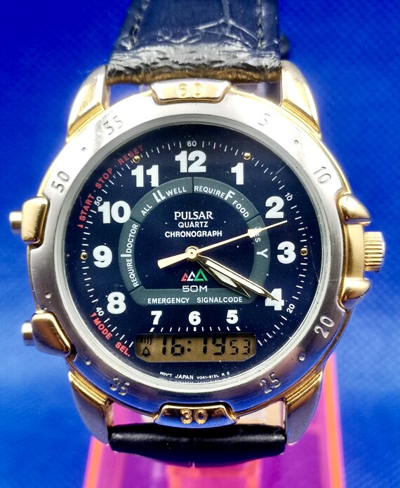 Vintage and Rare Pulsar Chronograph Two systems Analo… - Gem