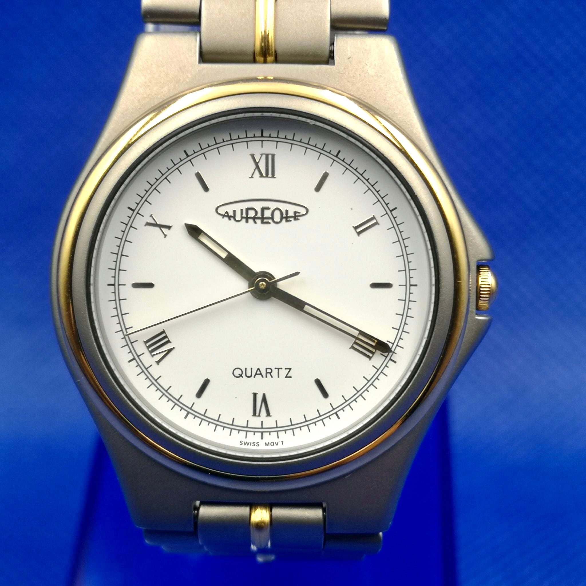 Vintage Aureole Two-tone Color Lady Quartz Watch. - Etsy